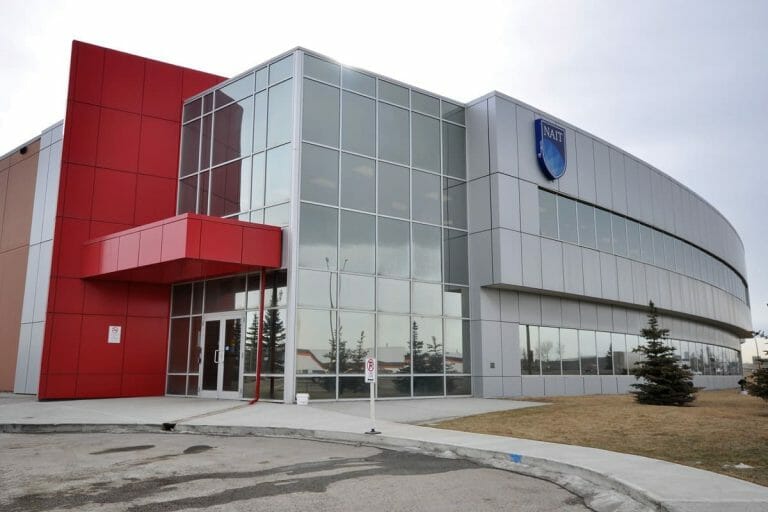 55th Ave. NE Office Building – LEAR Construction