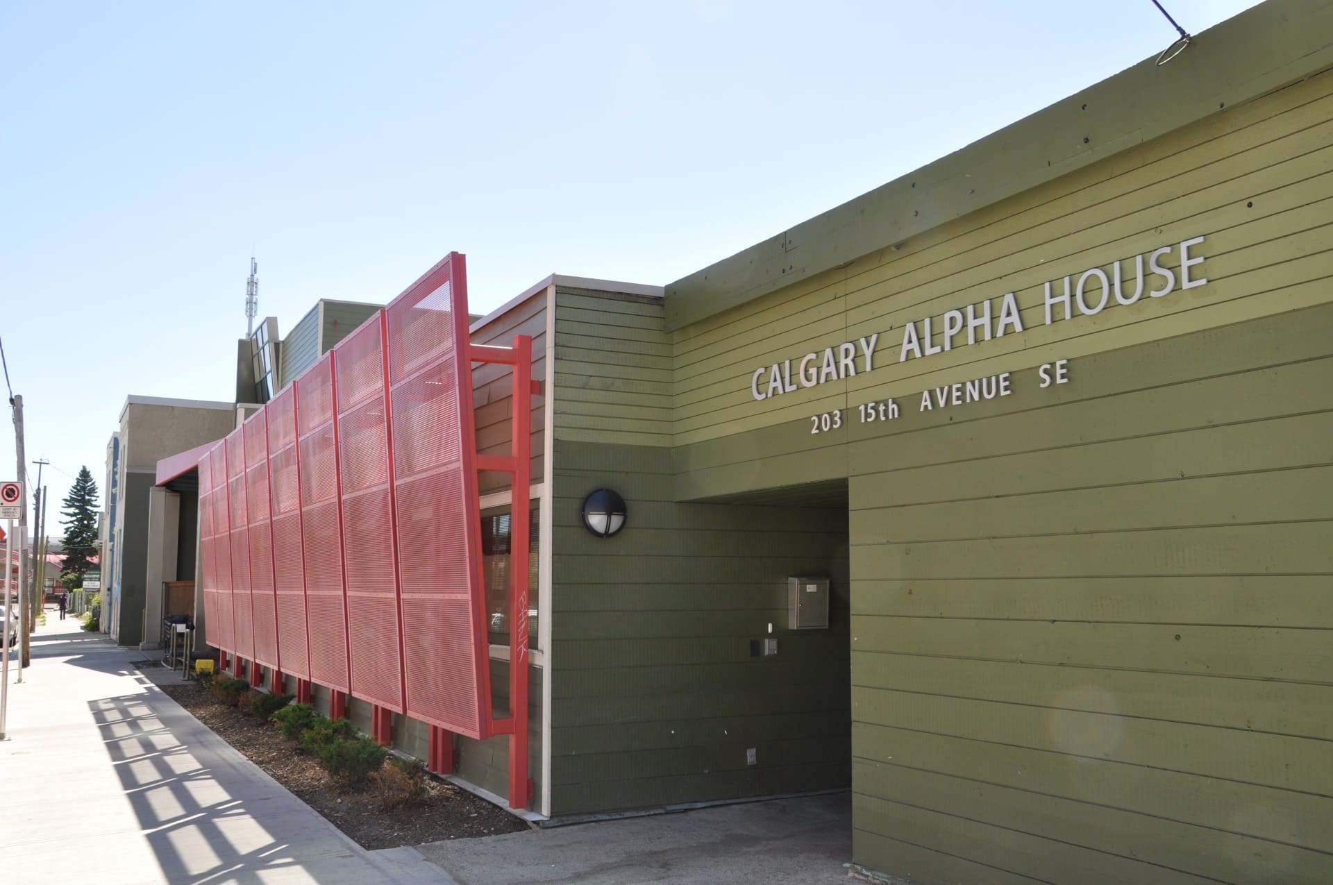 Calgary Alpha House | LEAR Construction