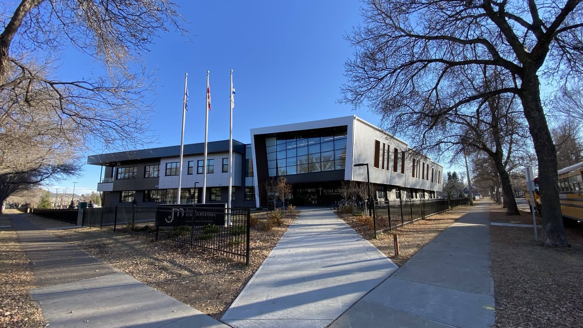 Ecole Joseph Moreau Project| LEAR Construction